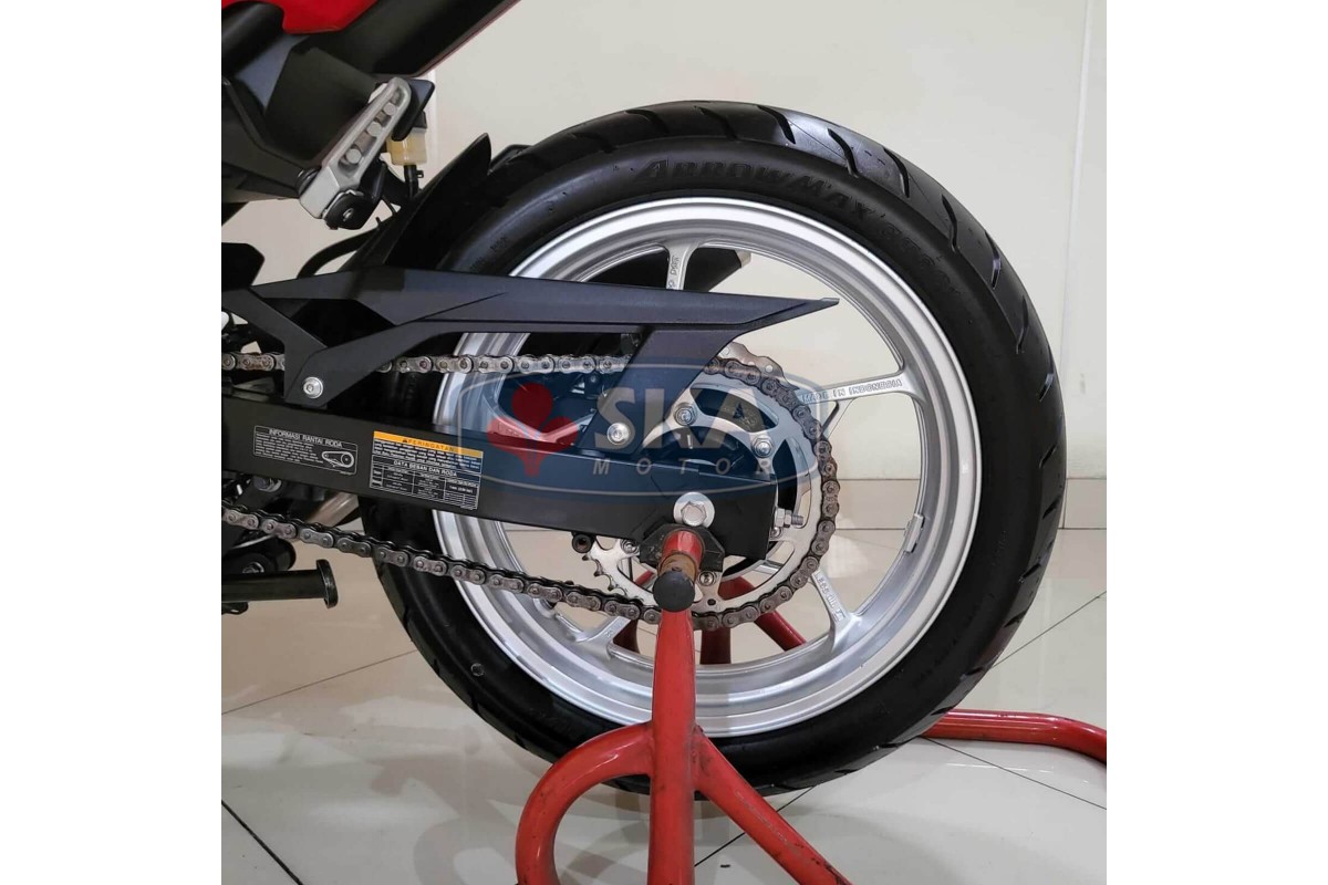 Kawasaki Ninja 250 FI Tahun 2024